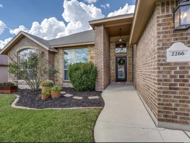 2266 Sun Chase Blvd, New Braunfels, TX 78130