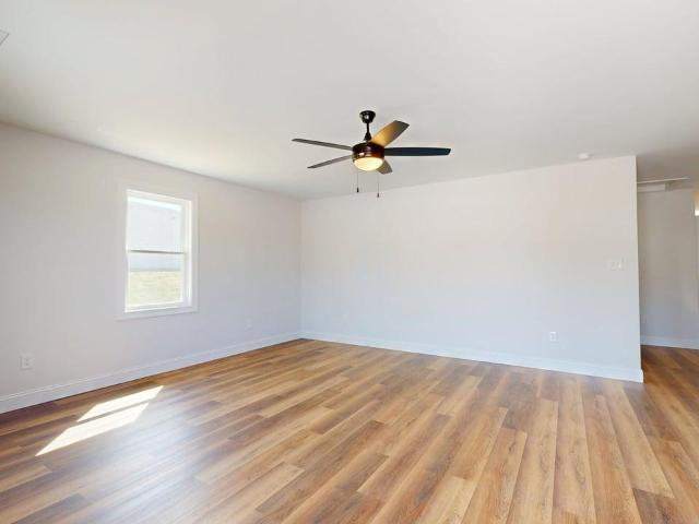 2266 Smith Mountain Lake Parkway