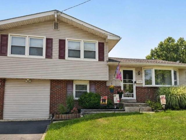 2266 Spruce St, Ewing, NJ 08638