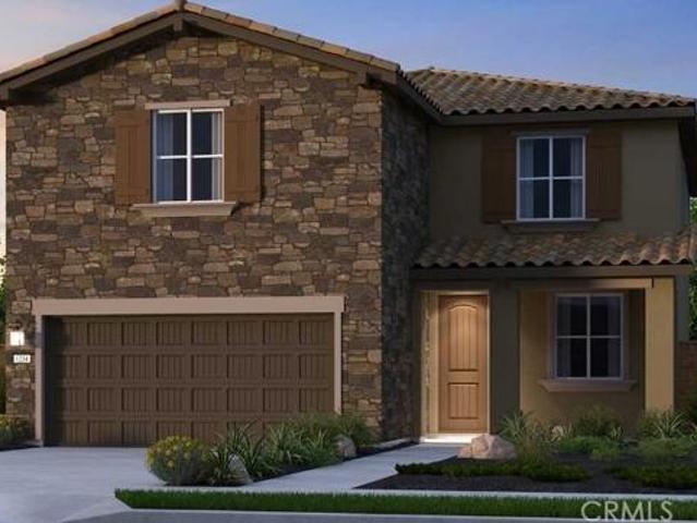 2266 Yuzu St, Corona, CA 92883