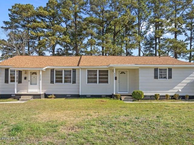 2266 2 Onslow Dr, Jacksonville, NC 28540