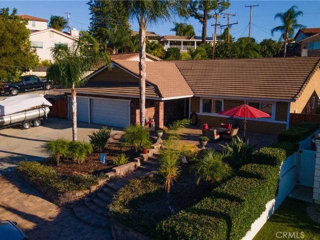22671 San Joaquin Dr E, Canyon Lake, CA 92587 | Compass