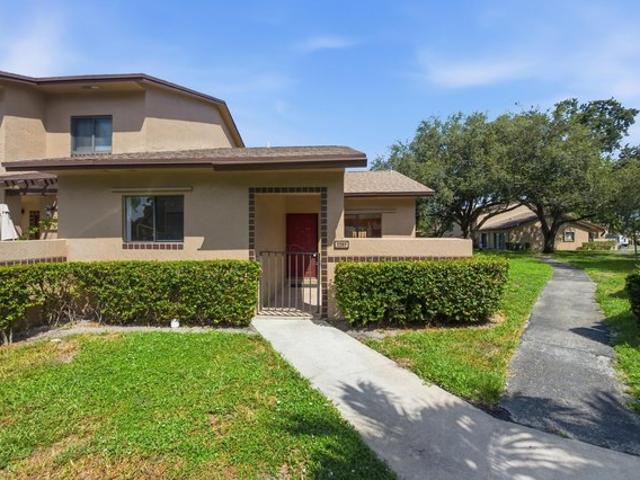 2267 NW 37th Ave, Coconut Creek, FL 33066