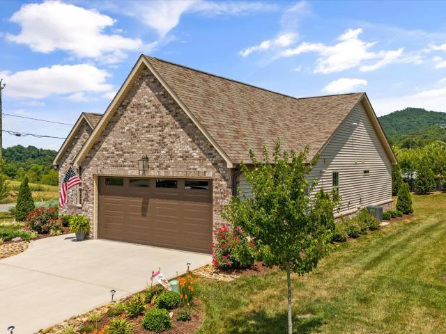 2267 Boulder Crest Lane