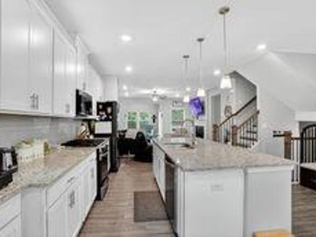 2267 Pink Hawthorn Drive