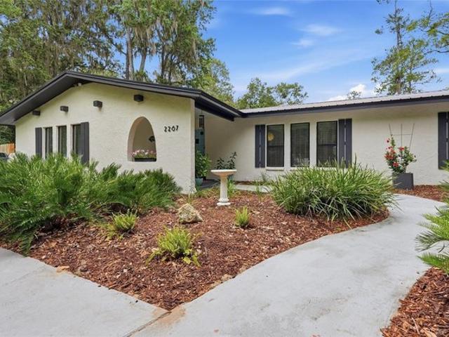 2267 SW 43rd Pl, Gainesville, FL 32608