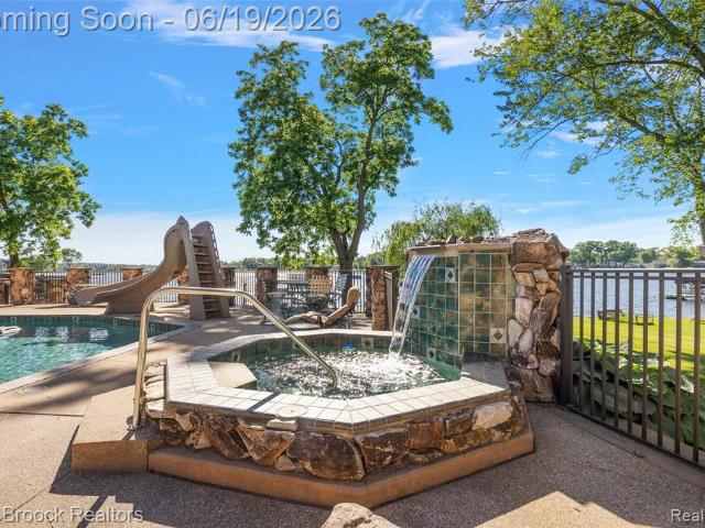 2267 Shankin Drive