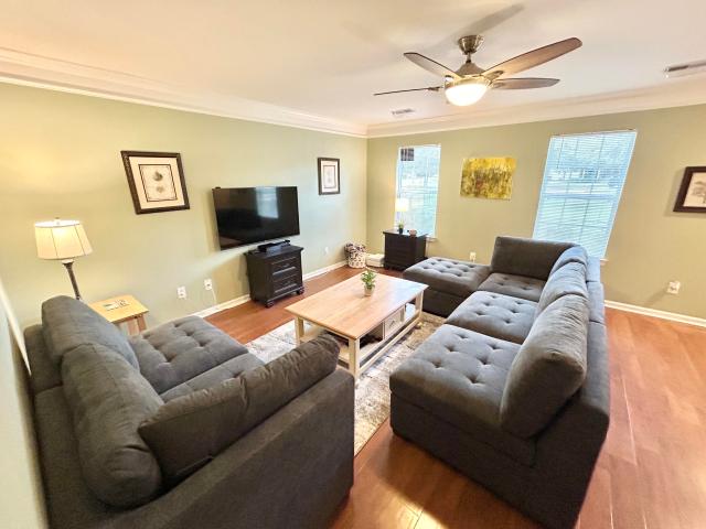2268 Kings Gate Ln, Mount Pleasant, SC 29466 | MLS #26007 | Compass
