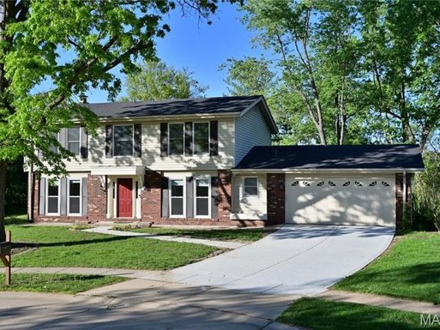 2268 Kittridge Ct, Chesterfield, MO 63017