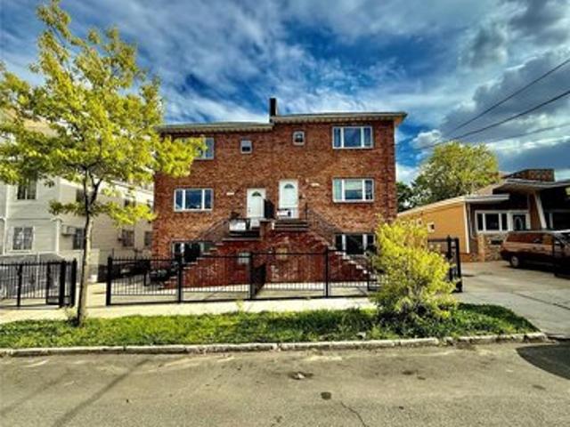 2268 Seward Ave, Bronx, NY 10473