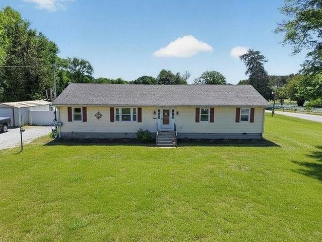 22690 Lee Mont Rd, Parksley, VA 23421
