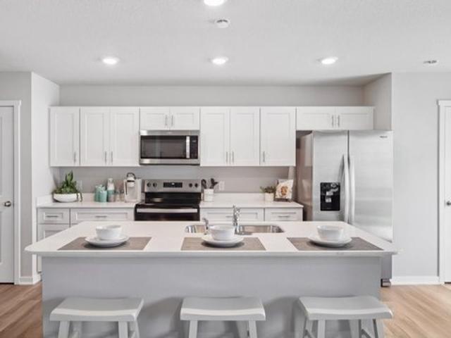 2269 SE Morningdew Dr, West Des Moines, IA 50265
