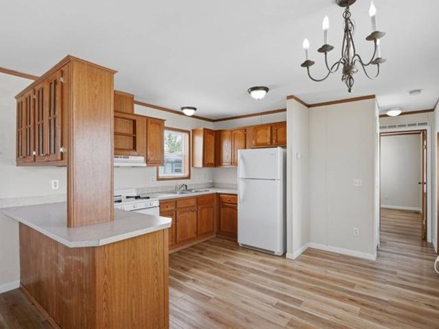 22600 Middlebelt Rd Trlr F02, Farmington Hills, MI 48336