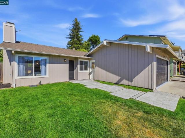 22604 Mossy Rock Dr