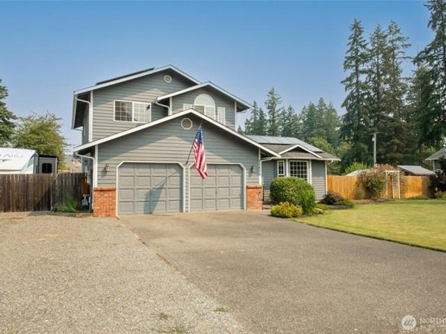 22605 Street Ct E, Bonney Lake, WA 98391