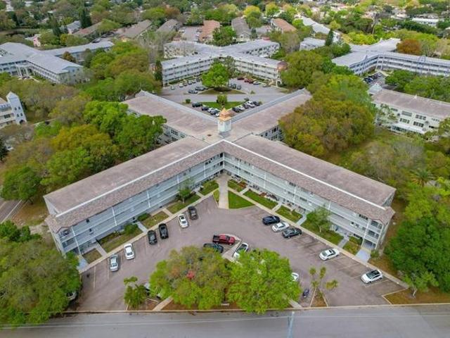 2260 Costa Rican Dr #46, Clearwater, FL 33763