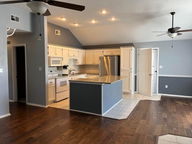 2260 Estate Cir, Navarre, FL 32566 | MLS #895293 | Compass