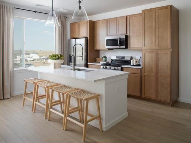 2260 Peridot Loop Hts, Colorado Springs, CO 80908