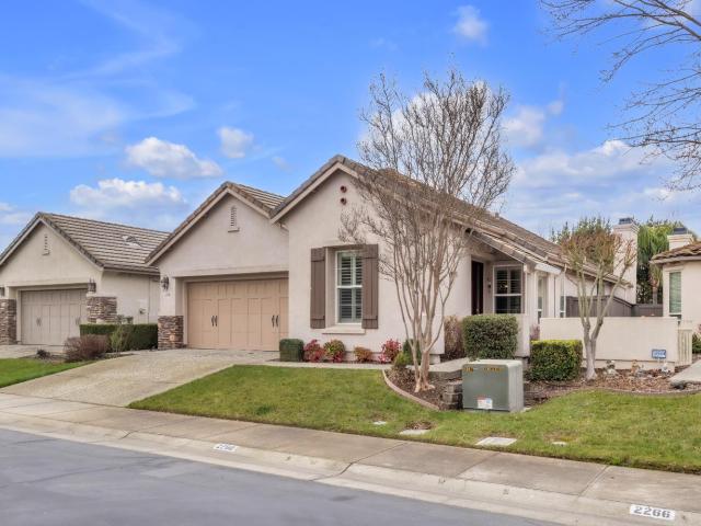 2260 Ryedale Ln, Sacramento, CA 95835 | MLS #226016 | Compass