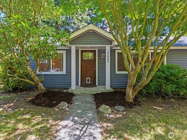 2260 st Ave W, Mountlake Terrace, WA 98043