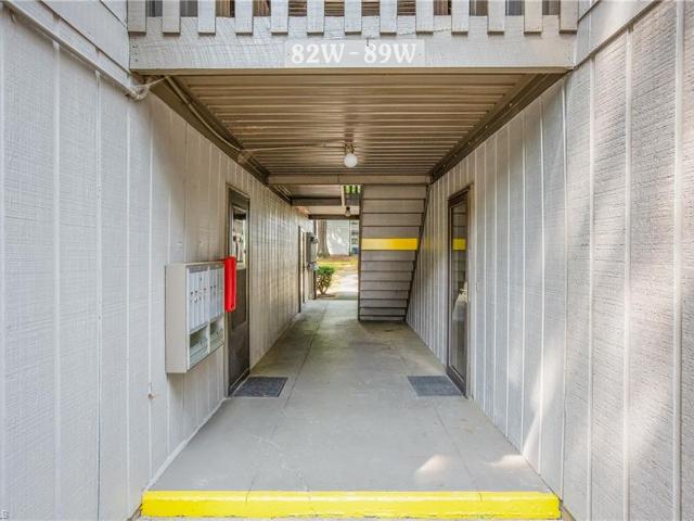 2260 Sunderland Road #82W