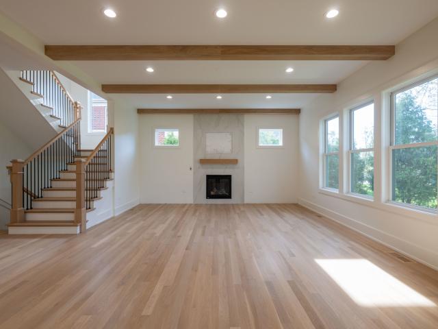 2260 Woodlawn Road