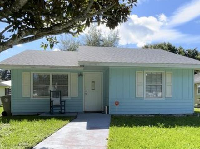 2260 84th Ter, Vero Beach, FL 32966