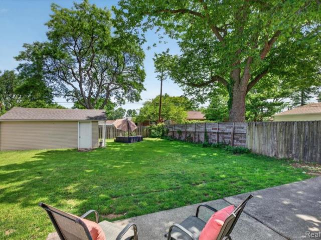 22611 Detour Street