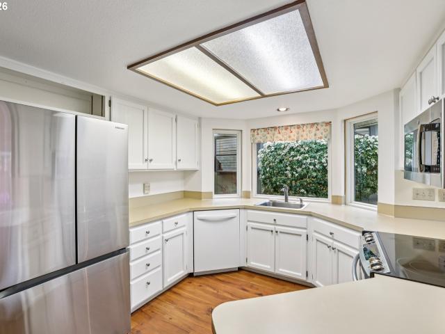 2261 NE 153rd Ave, Portland, OR 97230 | MLS #327304