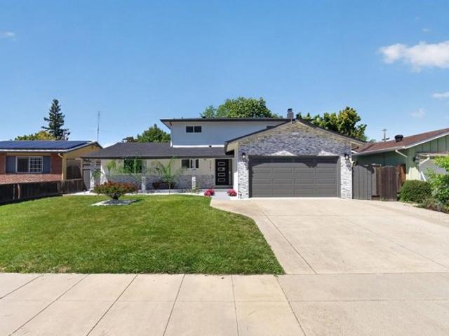 2261 Central Park Dr, Campbell, CA 95008