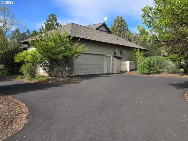 2261 condor dr