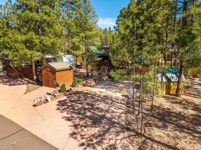 2261 Horseshoe Loop