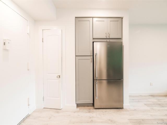 2261 Palmer Avenue 1G