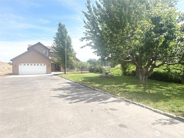 2261 Pleasant Hill Rd, Selah, WA 98942