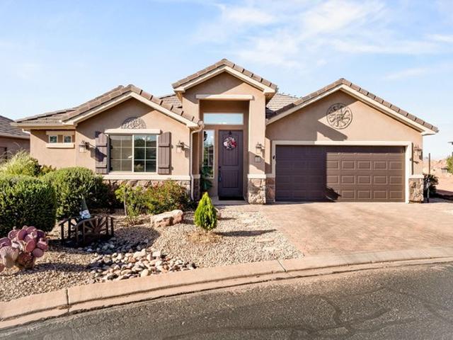 2261 S Tonaquint Dr Unit 33, Saint George, UT 84770