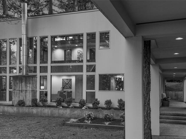 2261 W Lake Sammamish Parkway SE