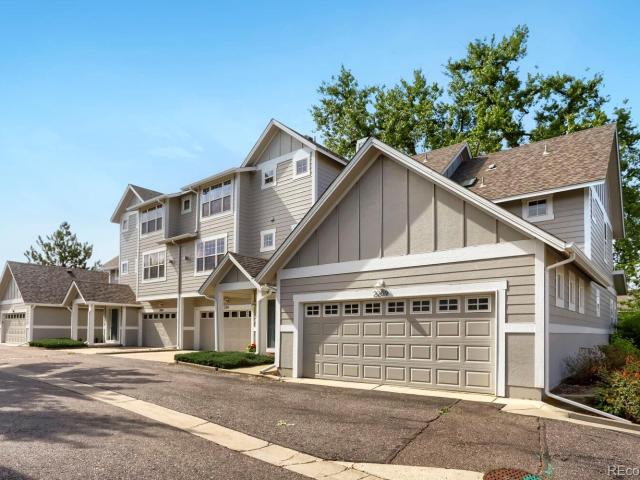 2261 Watersong Circle