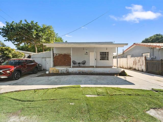 2262 NW 4th St, Miami, FL 33125 | MLS #A11916 | Compass