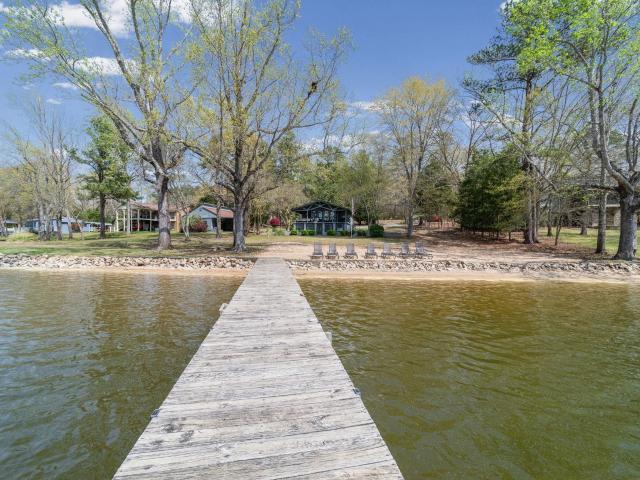 2262 Beaver Creek Road