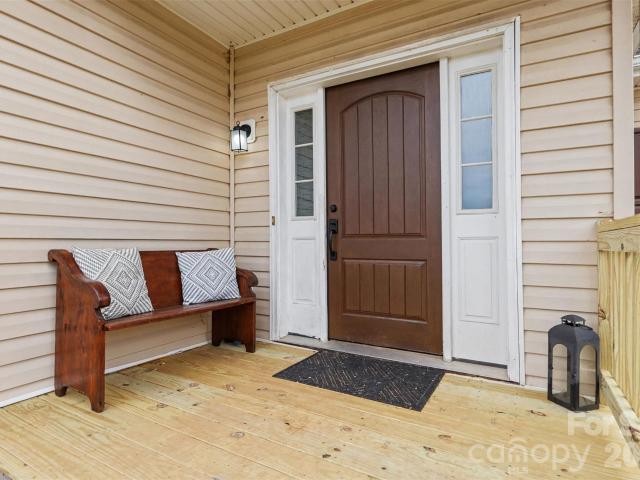 2262 Center Road