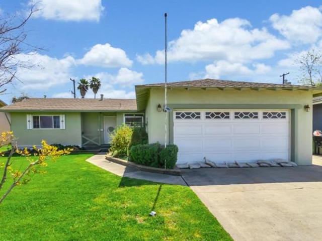 2262 First St, Atwater, CA 95301