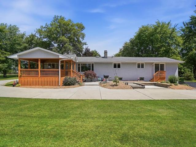 2262 Lewis Center Rd, Lewis Center, OH 43035