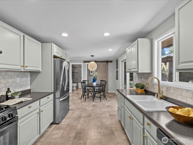 2262 th Avenue W