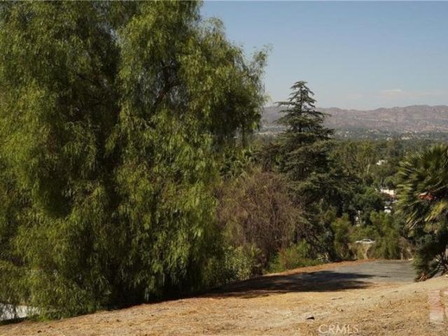 22636 Avenue San Luis, Woodland Hills, CA 91364