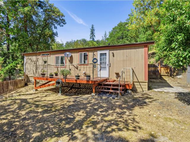 2263 canyonville riddle rd