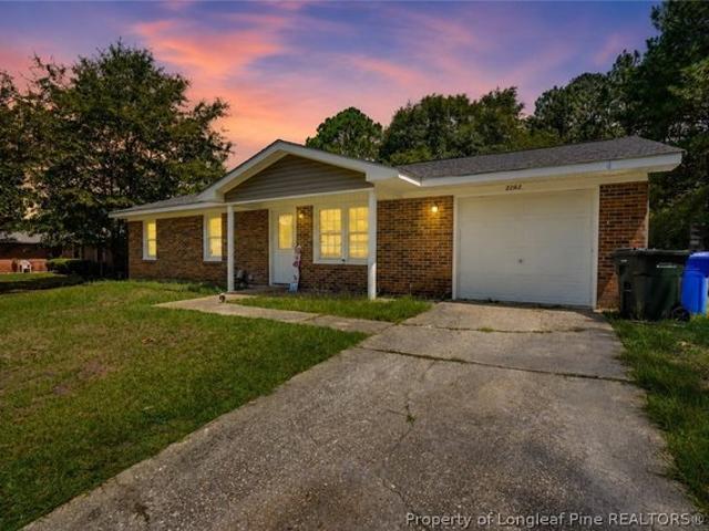 2263 Shaw Rd Ext, Fayetteville, NC 28311