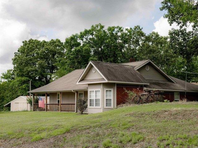 2263 Shouse Ford Rd, Amity, AR 71921