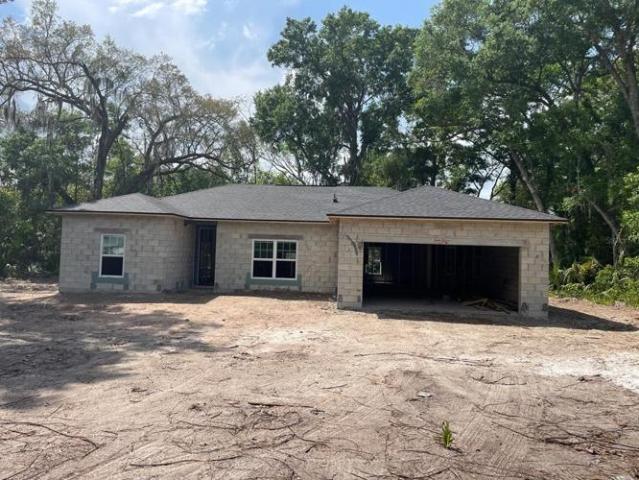 226 3rd St, Geneva, FL 32732