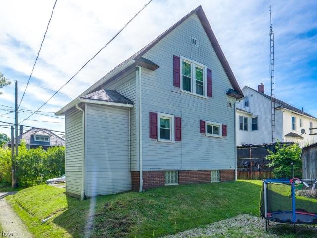 226 1/2 South Street
