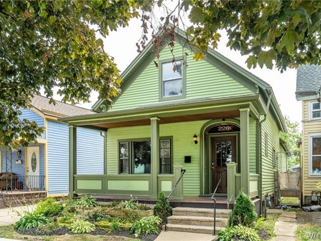 226 14th St, Buffalo, NY 14213